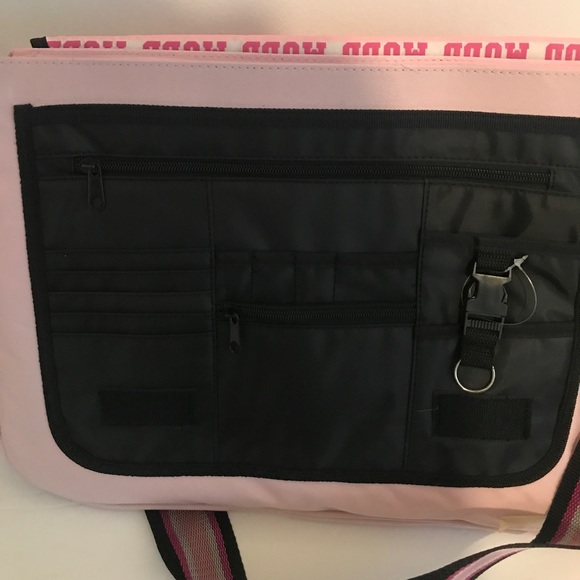 Mudd | Bags | Mudd Messenger Bag Free Sling | Poshmark